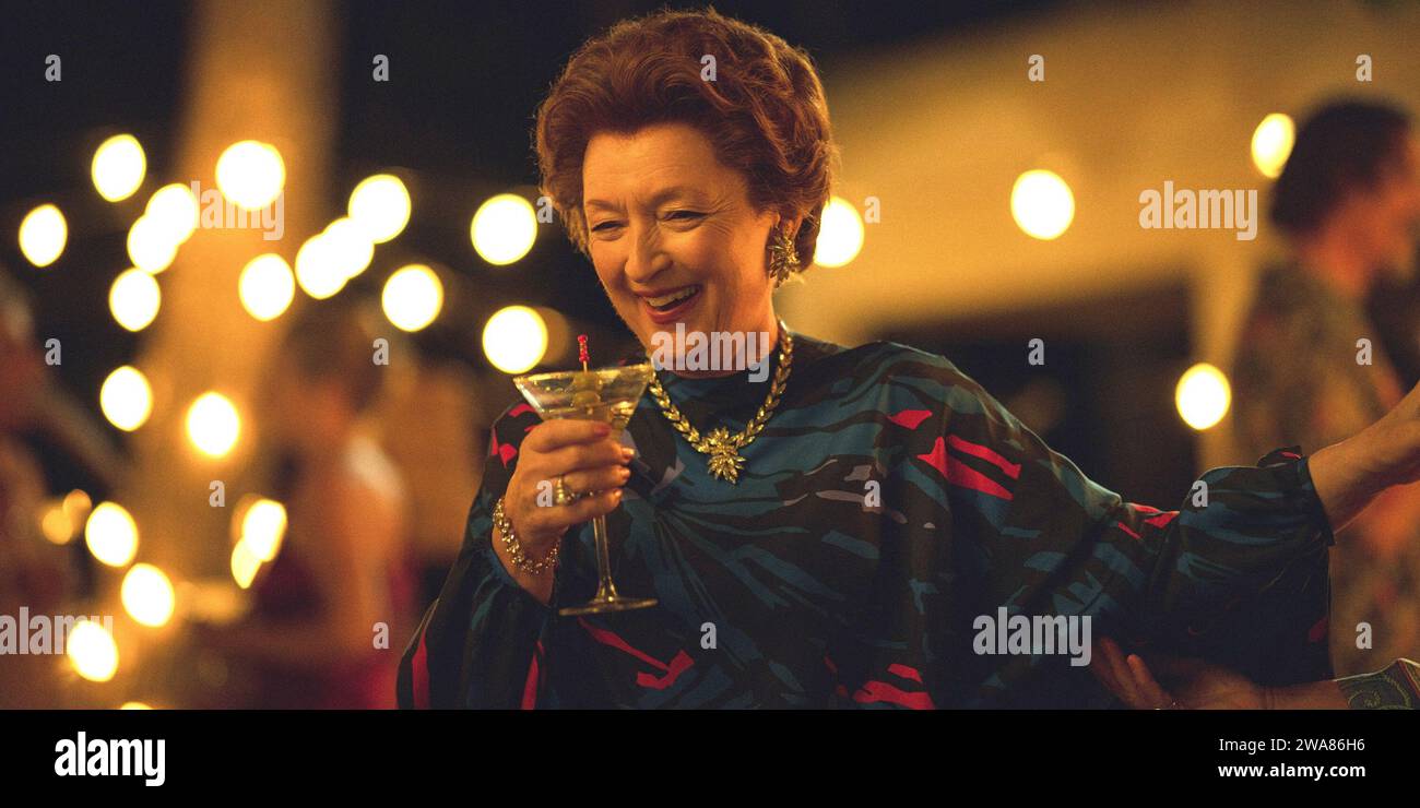 THE CROWN, Lesley Manville as Princess Margaret, 'Ritz', (Season 6, ep ...