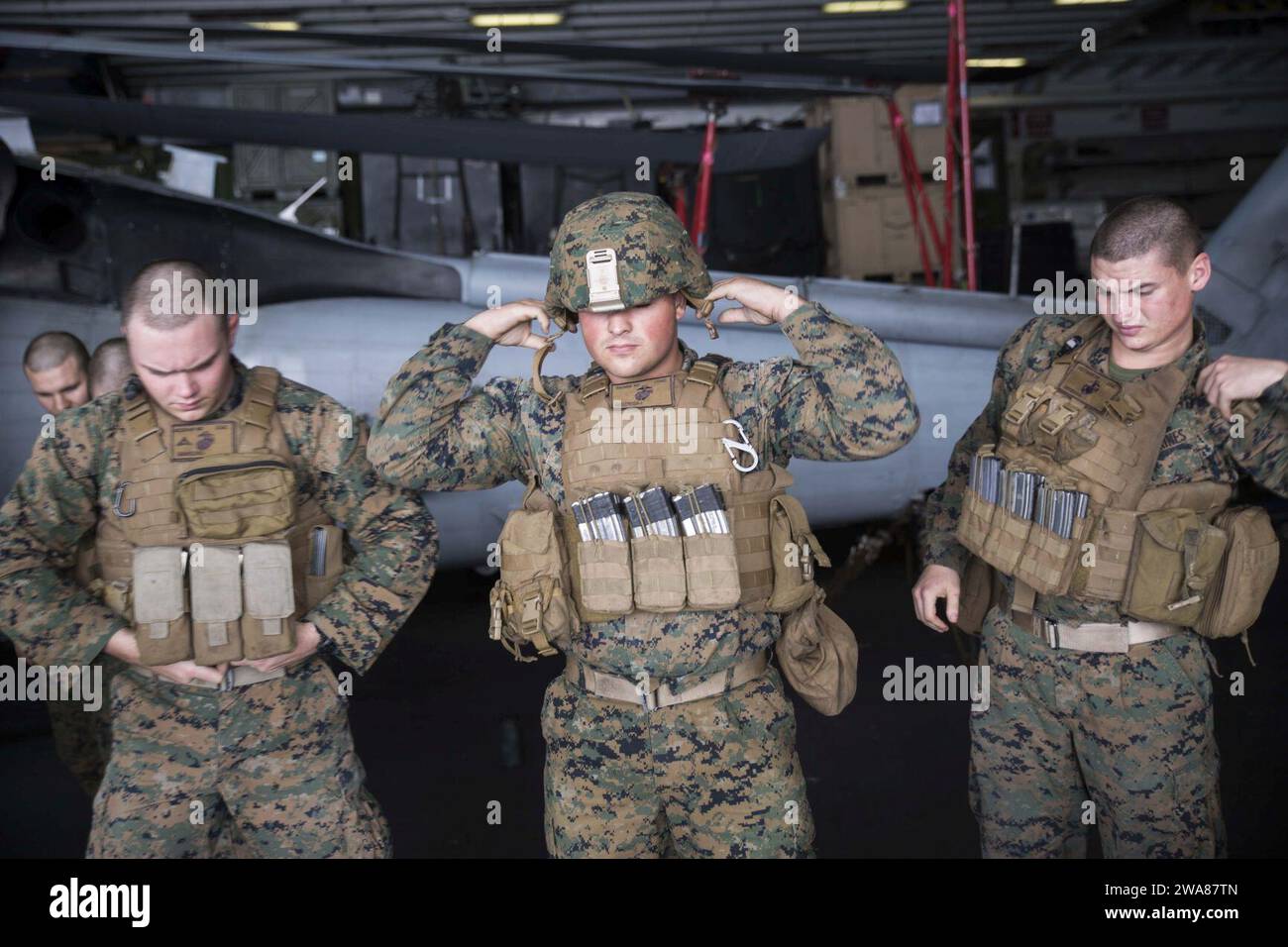 US military forces. 170309EO036-019 ATLANTIC OCEAN (March 9, 2017 ...
