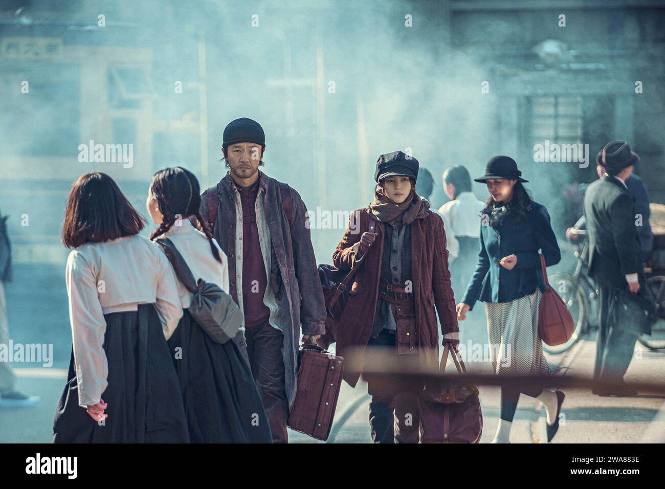 GYEONGSEONG CREATURE, from left: CHO Han-cheul, HAN So-hee, (Season 1 ...