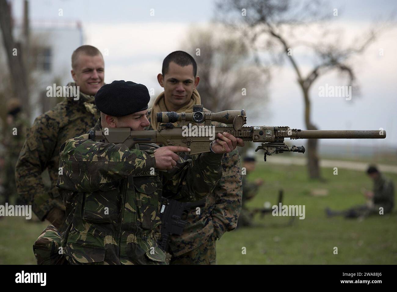 M110 semi automatic sniper system hi-res stock photography and images ...