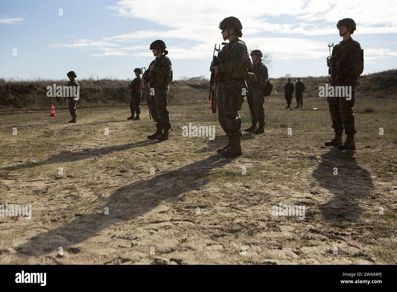 Automatic rifles hi-res stock photography and images - Alamy