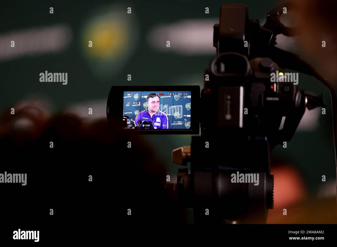 Alexandra Palace, London, UK. 2nd Jan, 2024. 2023/24 PDC Paddy Power ...