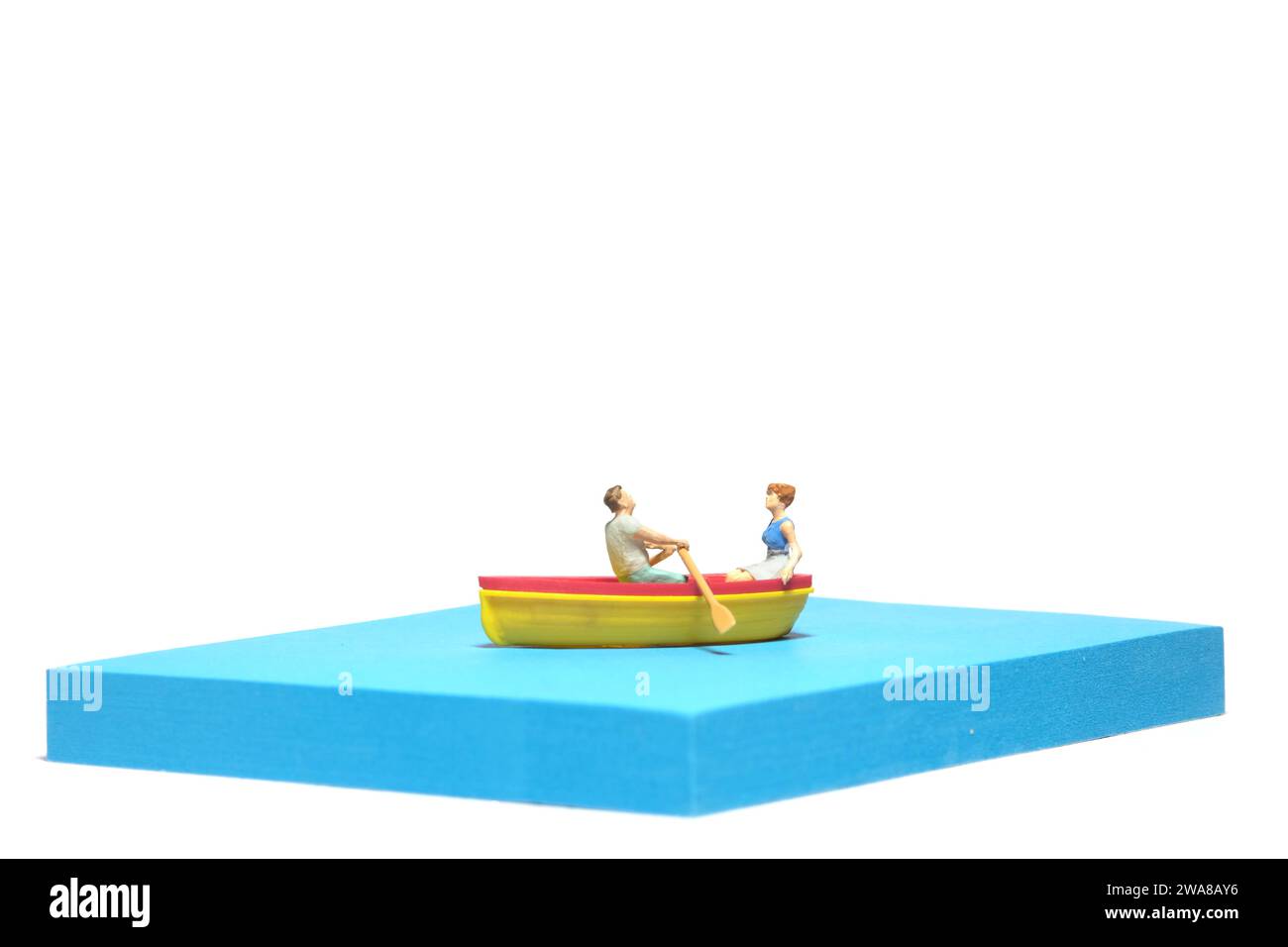 Creative miniature people toy figure photography. Sticky notes ...