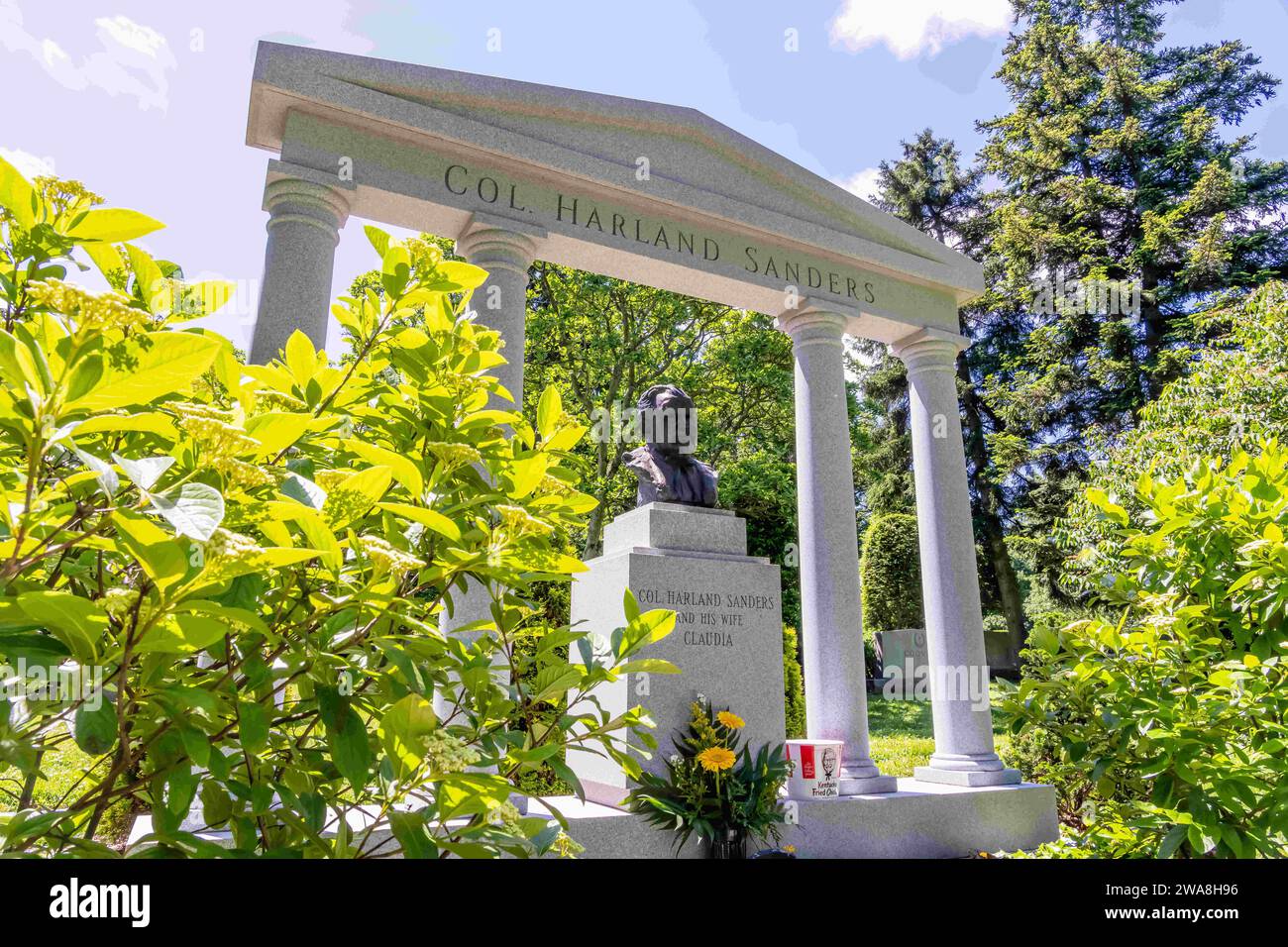 Louisville, KY, USA. 28th May, 2022. Gravesite of Colonel Harland ...