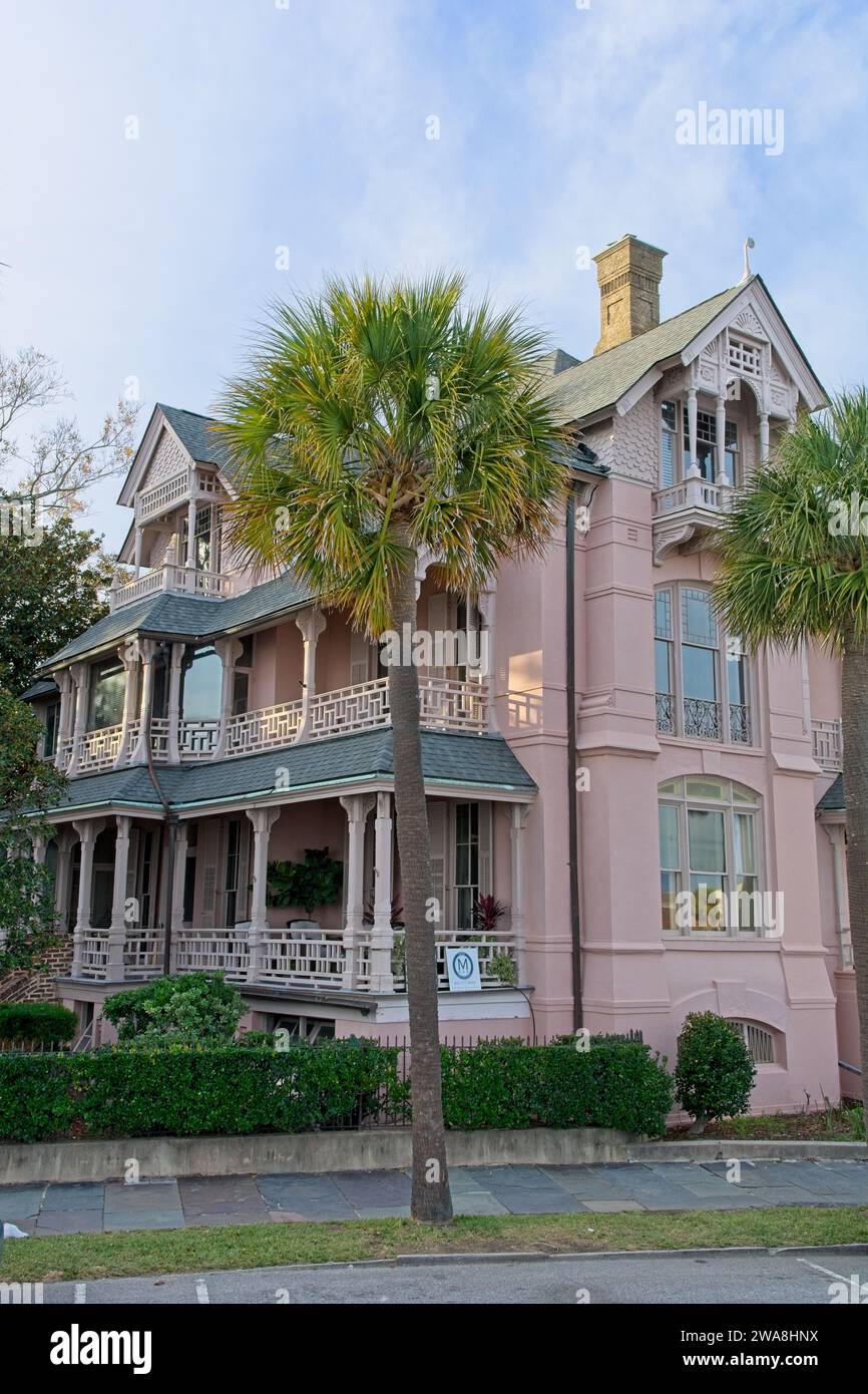 1886 Eastlake-Victorian style Charles Drayton house on East Battery ...