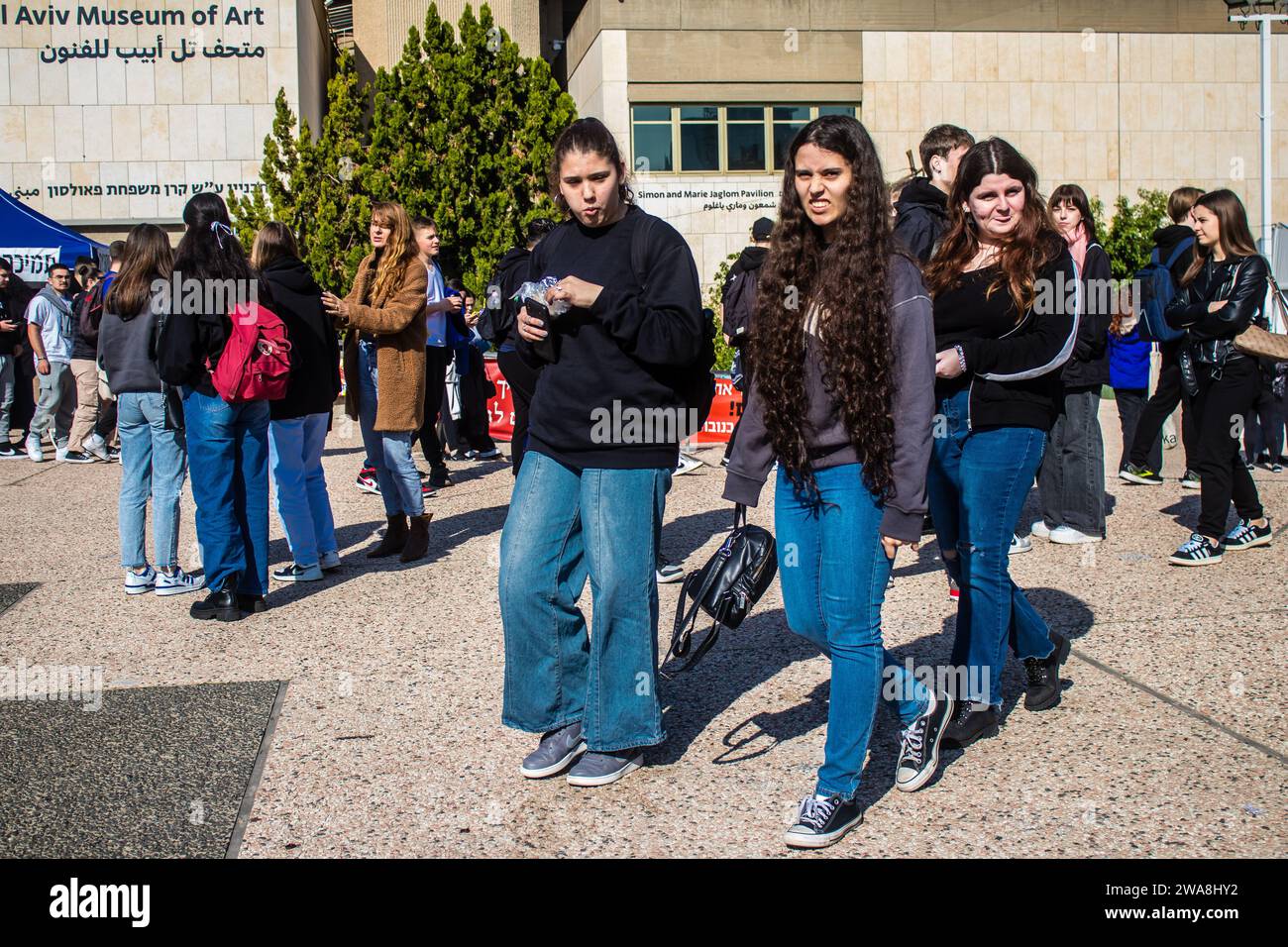 Israeli high school students come for a memorial visit to the Tel Aviv ...