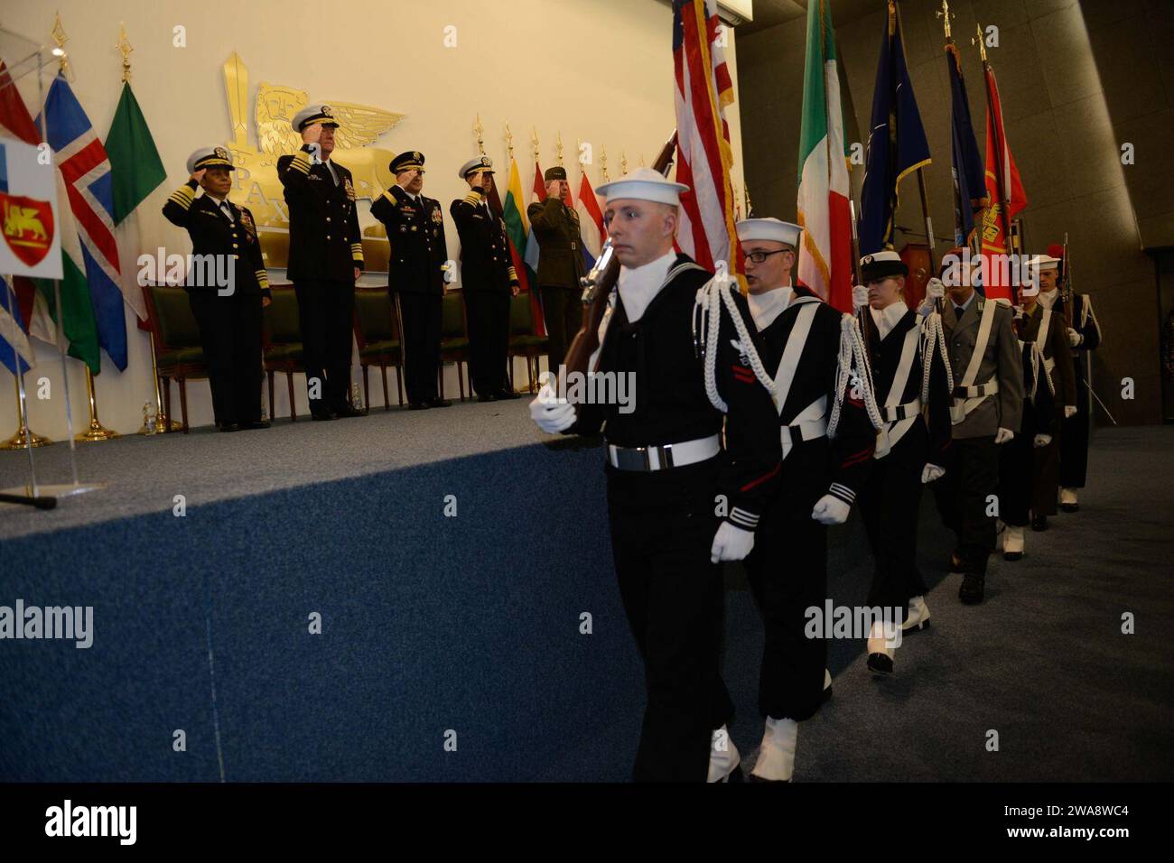 U s joint service color guard hi-res stock photography and images - Alamy