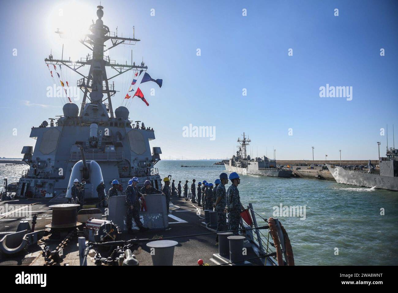 US military forces. 171025FP878-069 NAVAL STATION ROTA, Spain (Oct. 25 ...