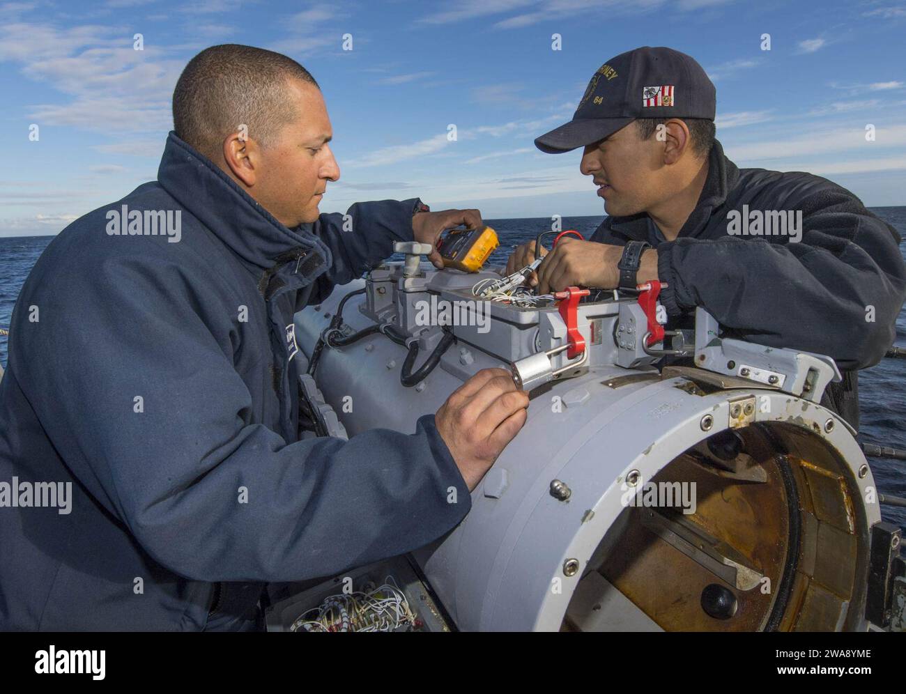 US military forces. 171213KA046-043 MEDITERRANEAN SEA (Dec. 13, 2017 ...