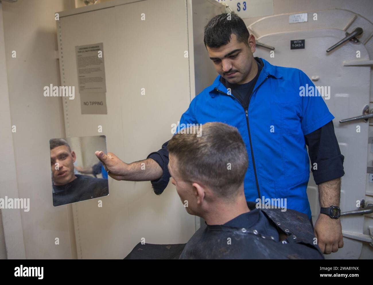 Military barber shop hi-res stock photography and images - Alamy