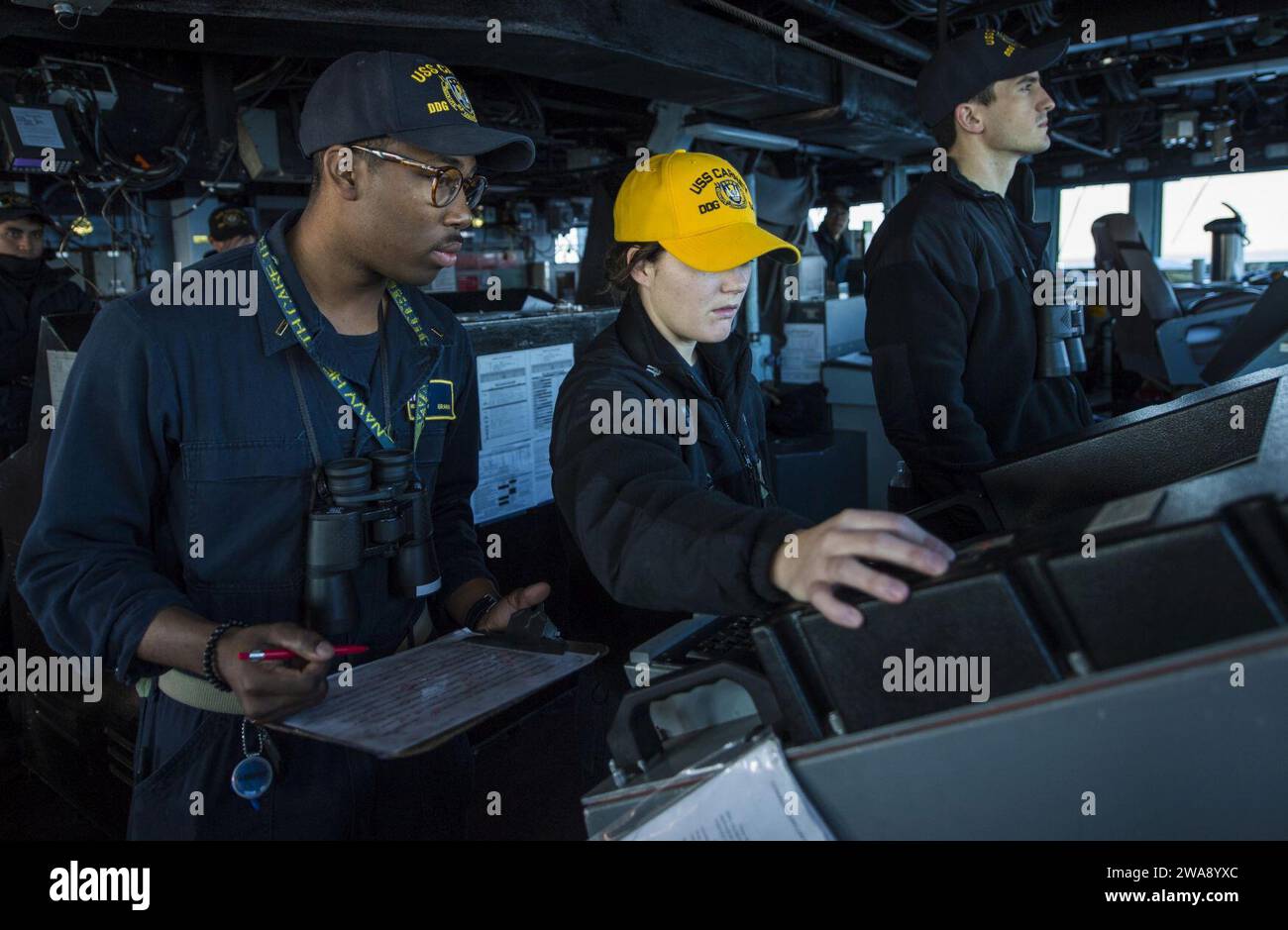 Uss nathan james hi-res stock photography and images - Alamy