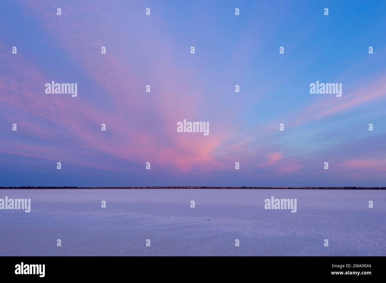 Pink lakes of western australia hi-res stock photography and images - Alamy