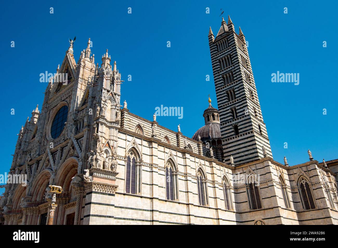 Siena dome cathedral city hi-res stock photography and images - Alamy