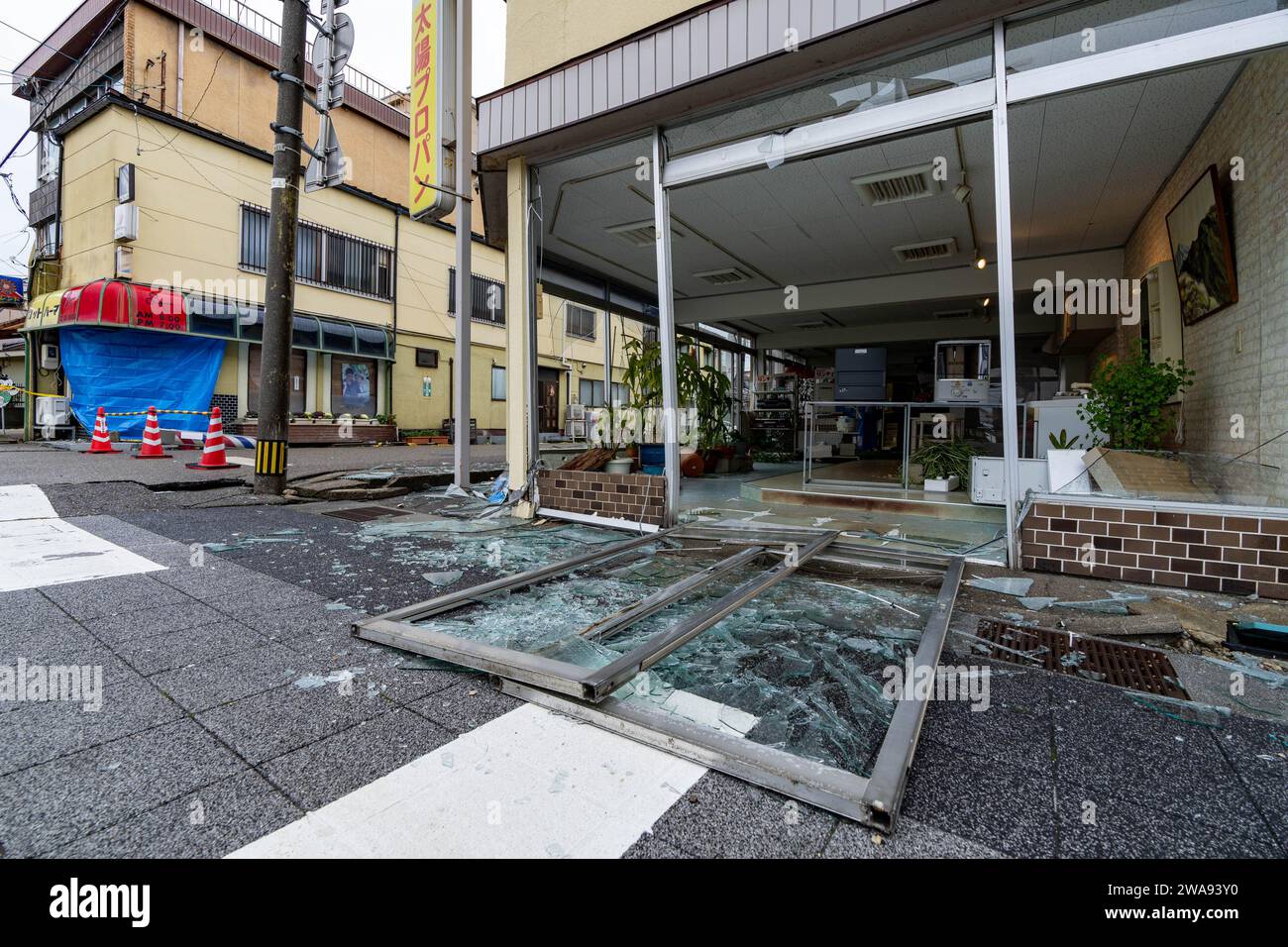 Japan earthquake 2024 hi-res stock photography and images - Alamy