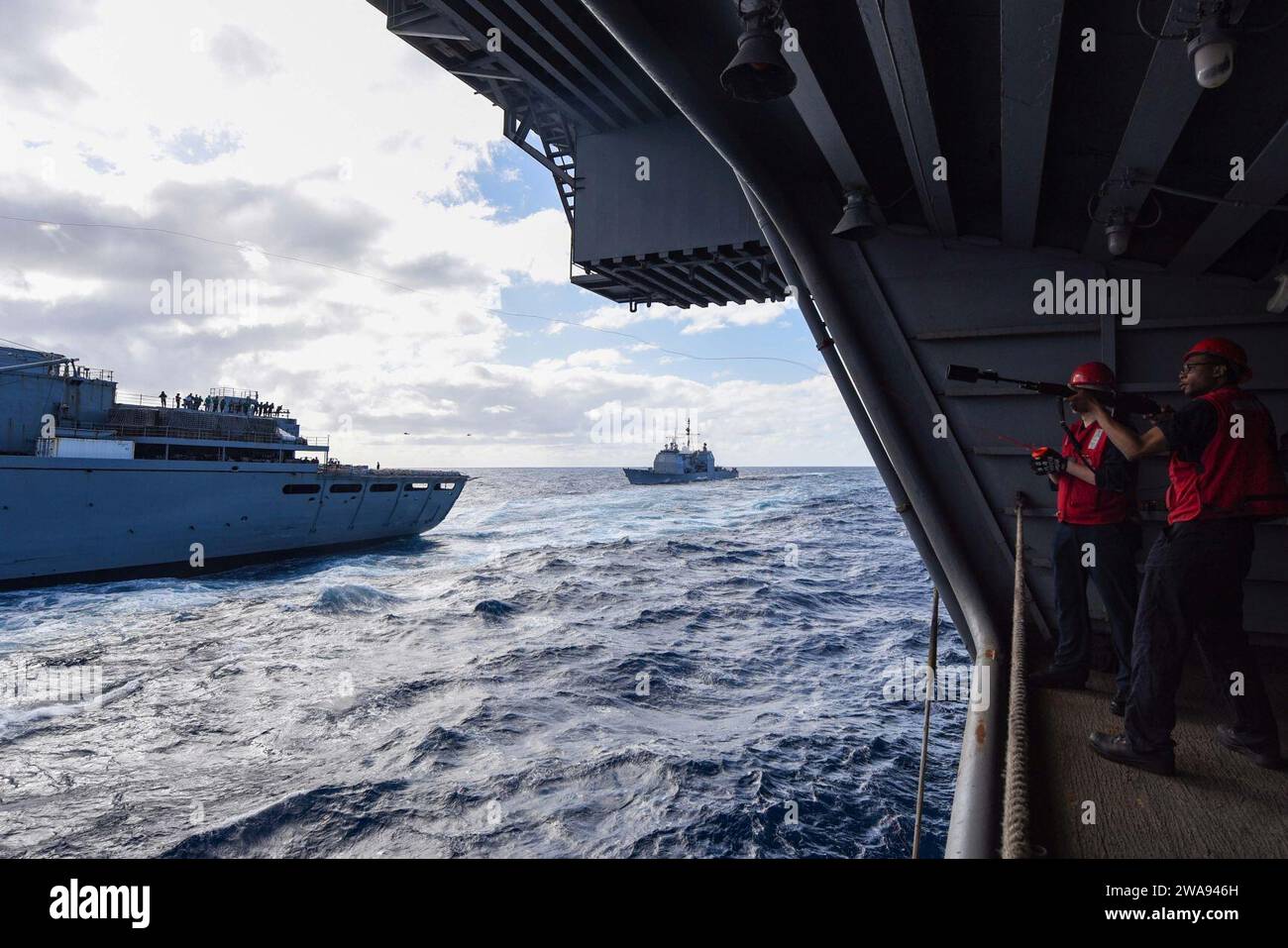 US military forces. 180420NQ487-279 ATLANTIC OCEAN (Apr. 20, 2018 ...