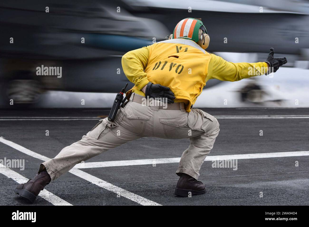 US military forces. 180424NQ487-181 ATLANTIC OCEAN (Apr. 24, 2018) Lt ...