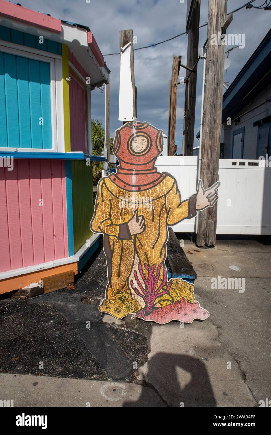 Sponge diver art at Tarpon Springs in Florida, USA Stock Photo - Alamy