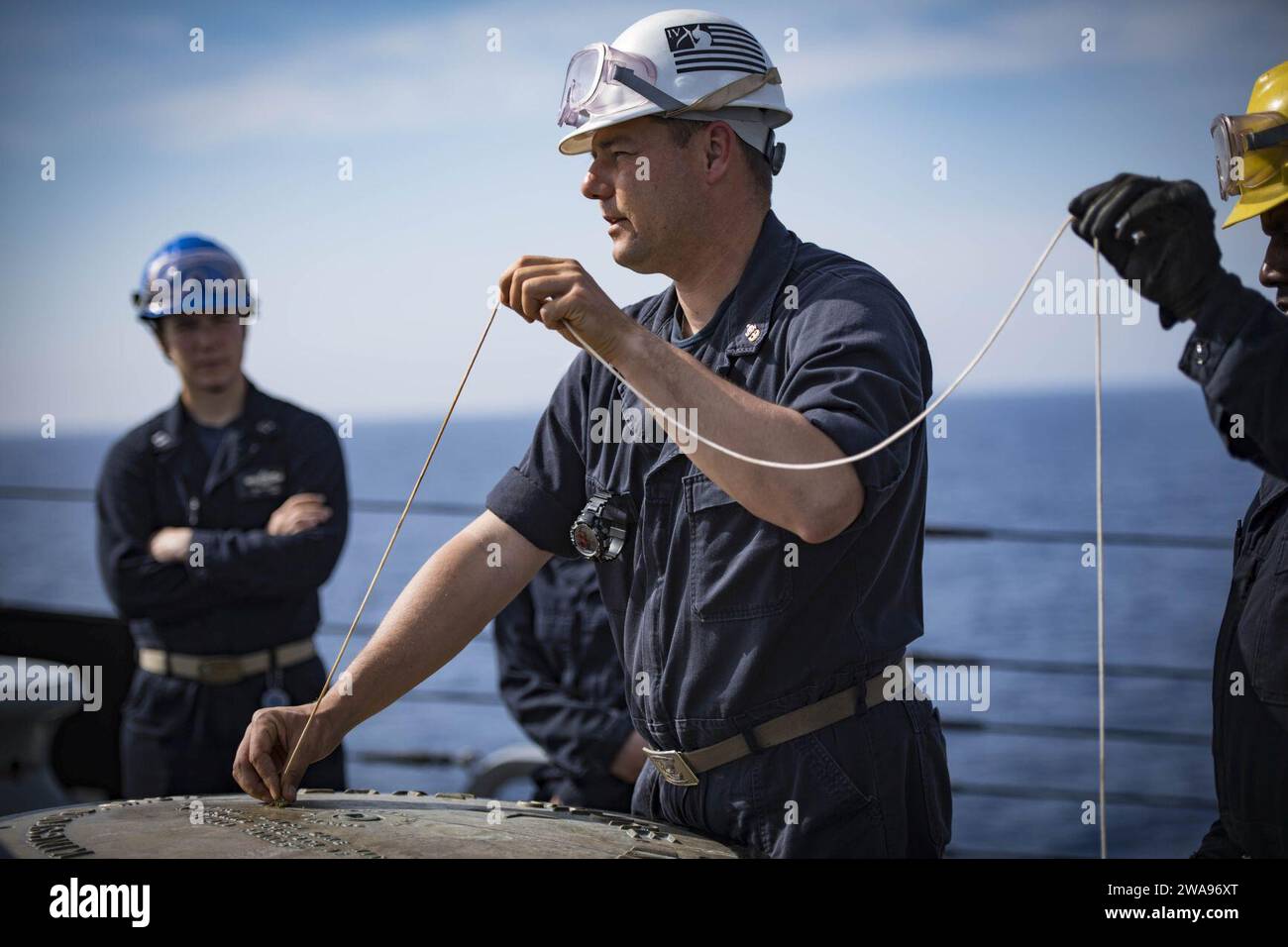 Military anchoring hi-res stock photography and images - Alamy