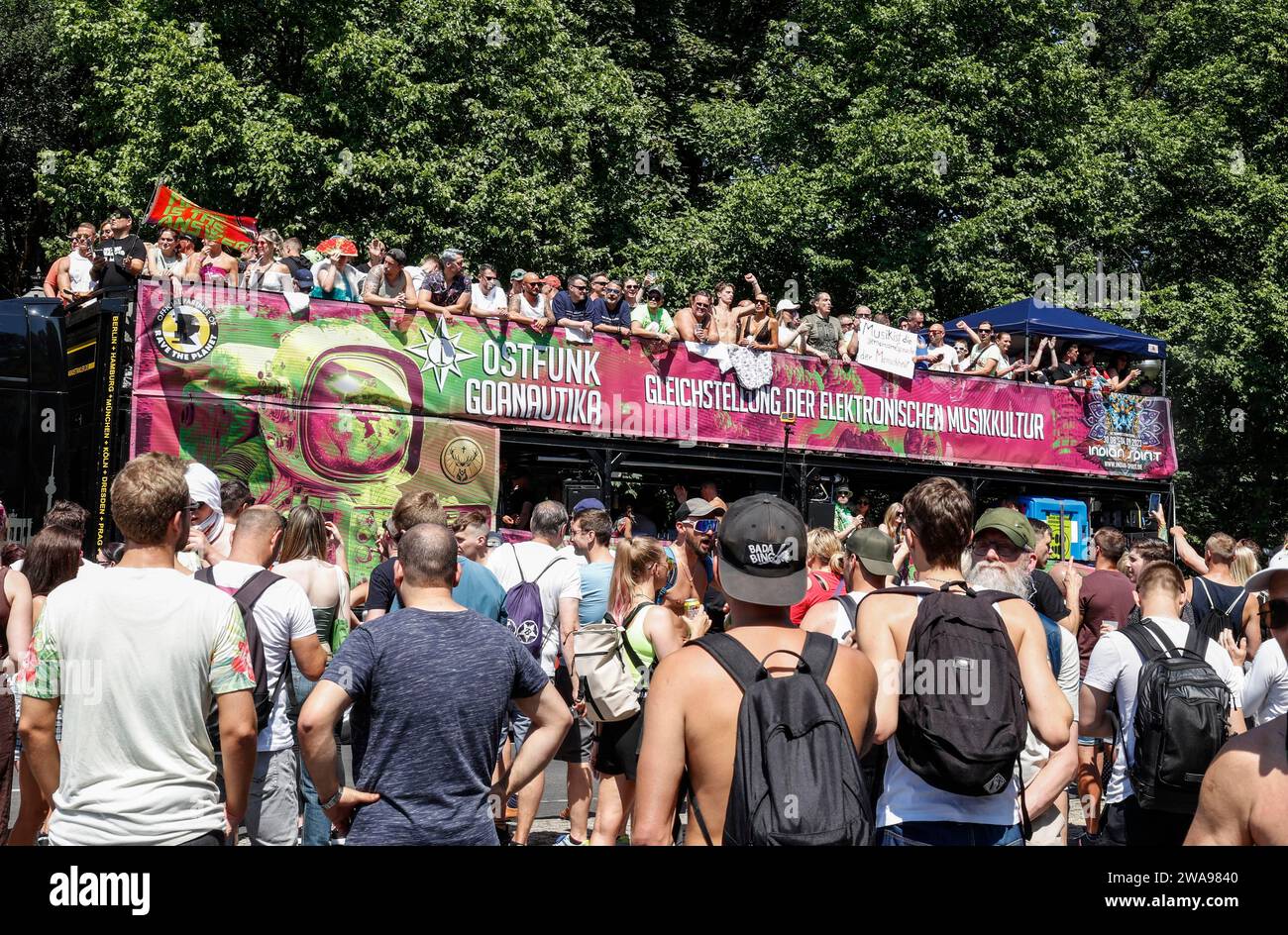 Berlin germany german fans celebrate hi-res stock photography and ...