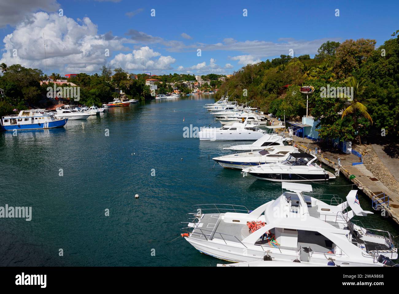 La hispaniola hi-res stock photography and images - Alamy