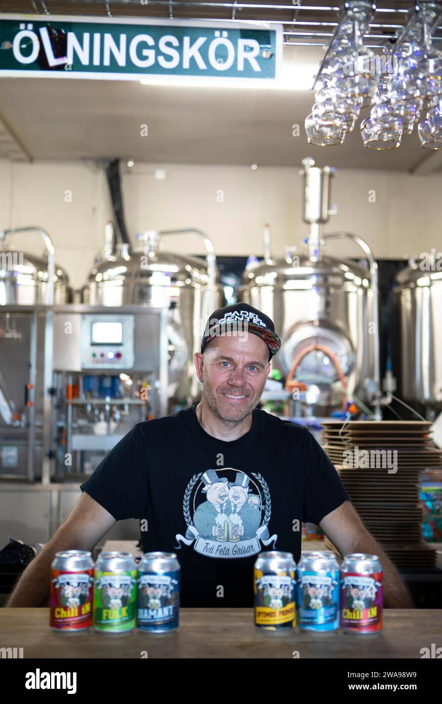 Pontus Henryz, owner of the Två Feta Grisar brewery pub, Ringön ...