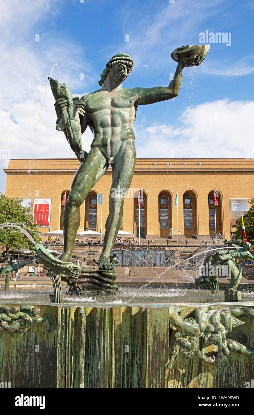 Poseidon statue at Götaplatsen, behind the art museum, Gothenburg ...
