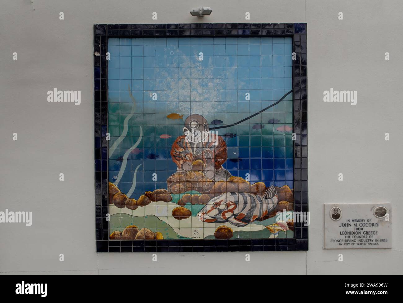 Sponge diver art at Tarpon Springs in Florida, USA Stock Photo - Alamy