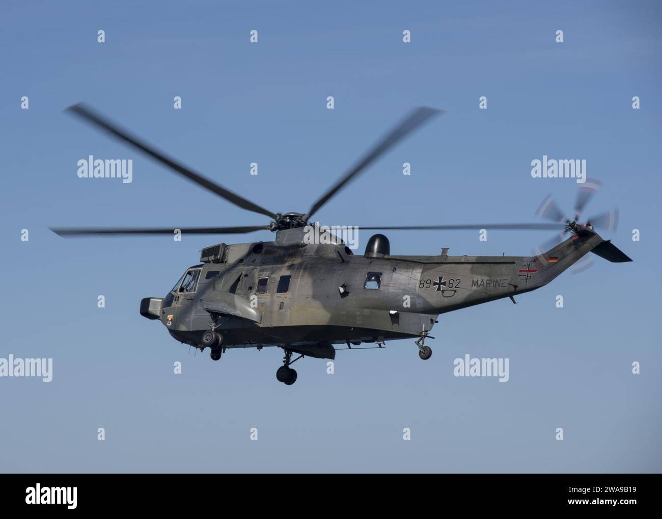 Sikorsky s 61 helicopter hi-res stock photography and images - Alamy