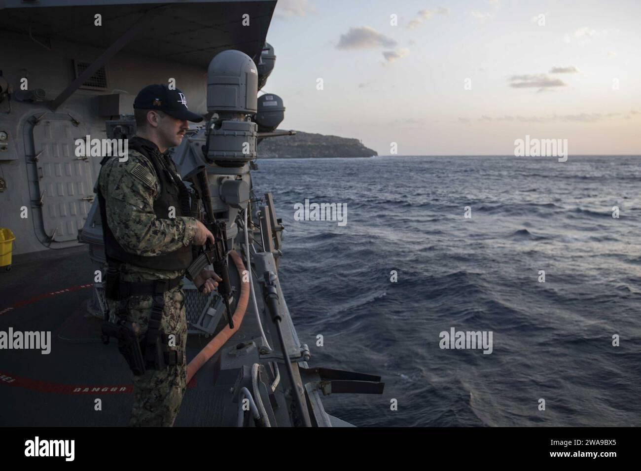 Topside security hi-res stock photography and images - Alamy