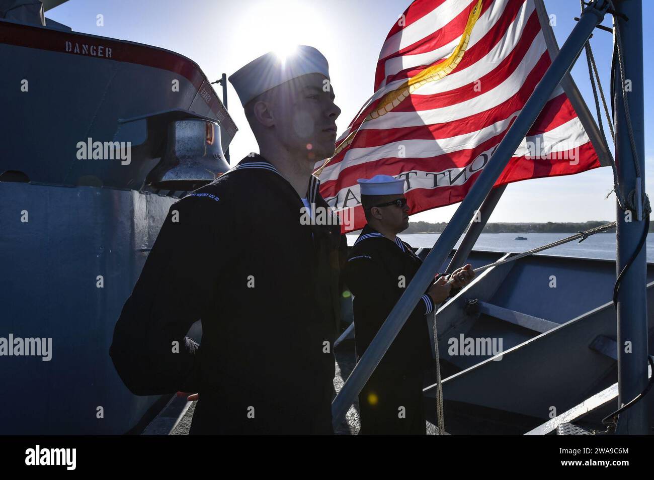 U s navy intelligence specialist 2nd hi-res stock photography and ...