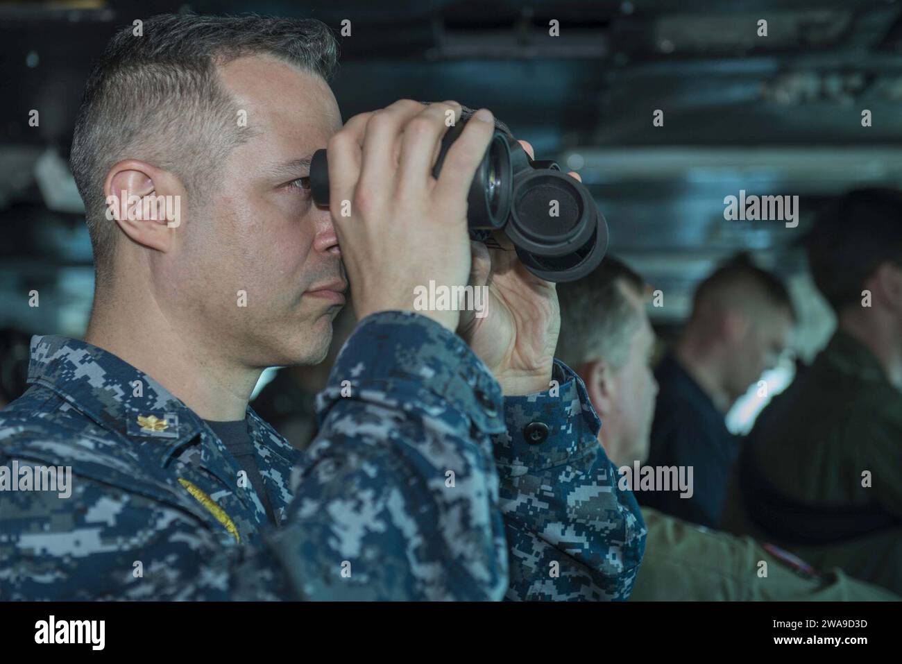 Anchor on us navy aircraft hi-res stock photography and images - Alamy