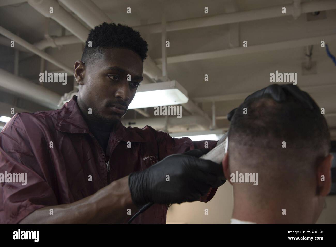 Military barber shop hi-res stock photography and images - Alamy