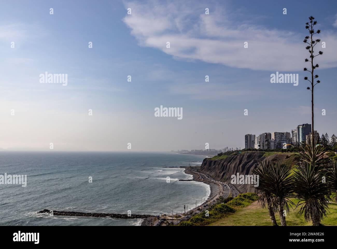 Malecón de Miraflores, Miraflores, Lima, Peru, 2023 Stock Photo - Alamy
