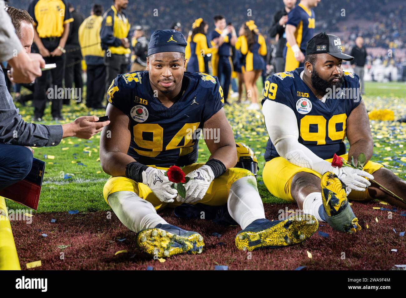Michigan Wolverines defensive lineman Kris Jenkins (94) and defensive ...