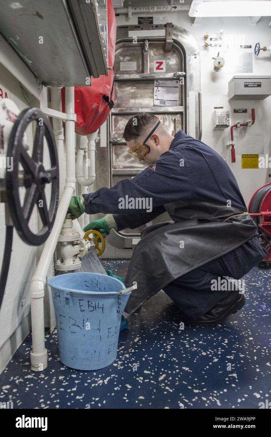 US military forces. 1605011JE250-008 SUEZ CANAL (May 11, 2016 ...