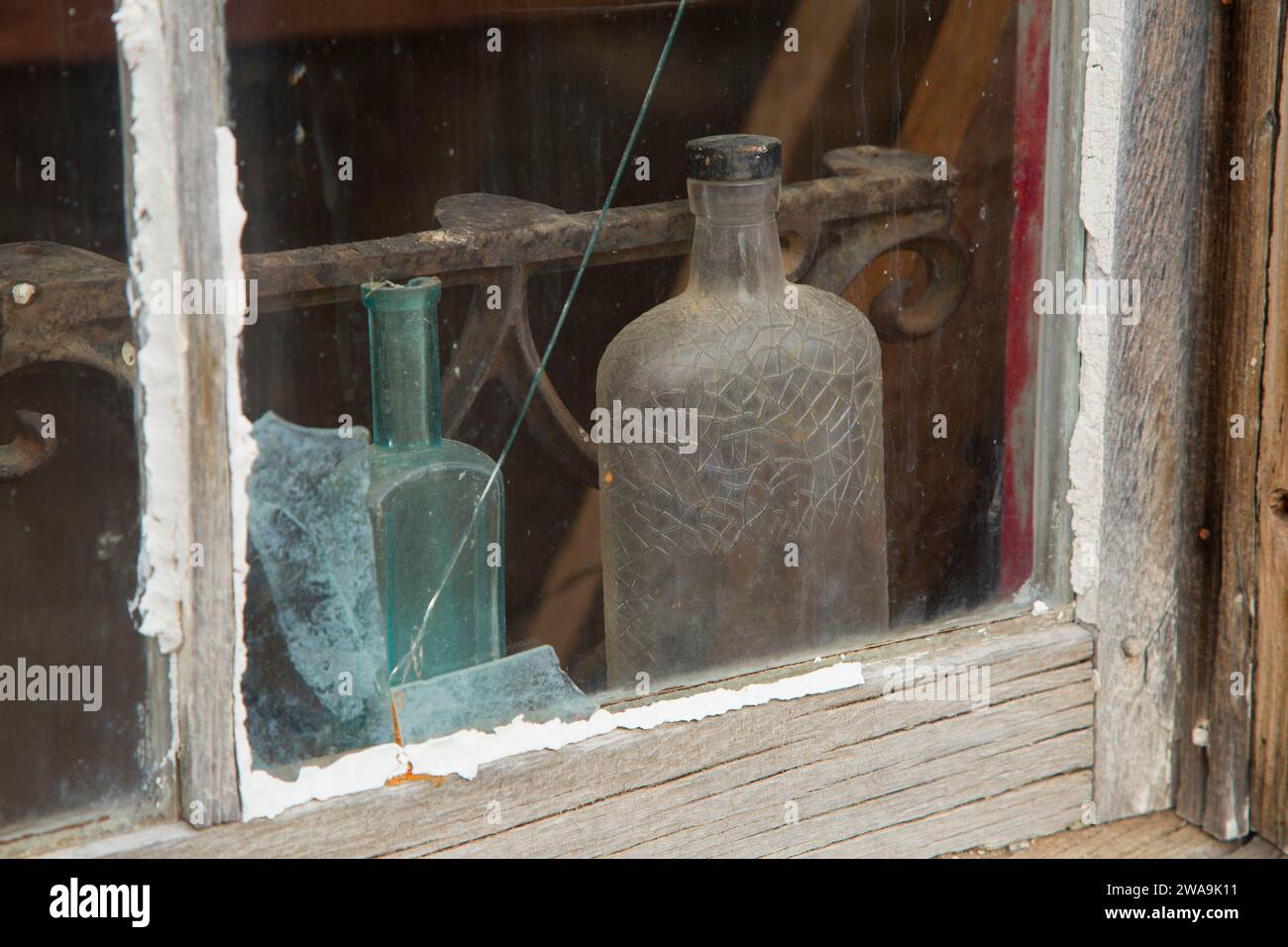 Mrs. Phillips Home window, Berlin-Icthyosaur State Park, Nevada Stock ...