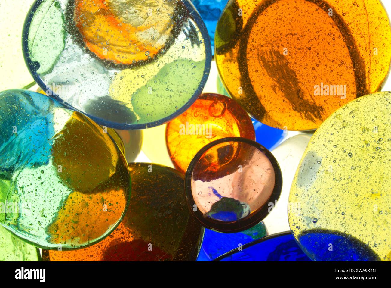 Transparent pieces hi-res stock photography and images - Alamy