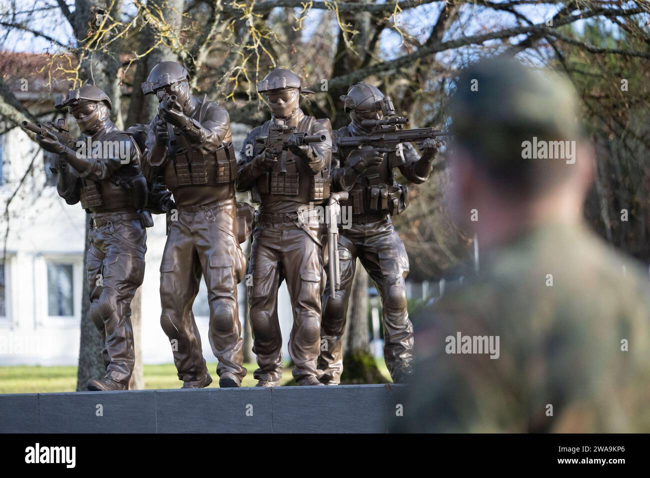 Calw, Germany. 11th Dec, 2023. A soldier stands in front of the Special ...