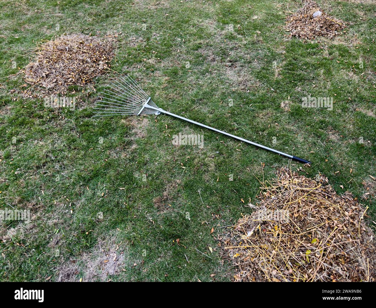 Garden tool rack hi-res stock photography and images - Alamy