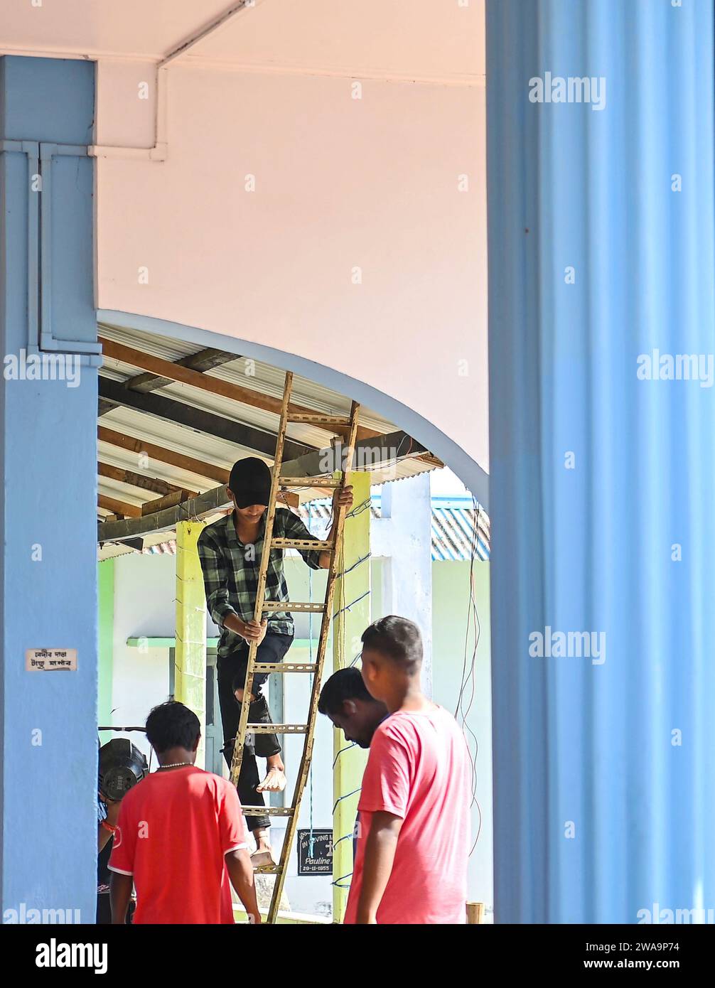 People decorate a church in preparation for Christmas Day at Mariam ...
