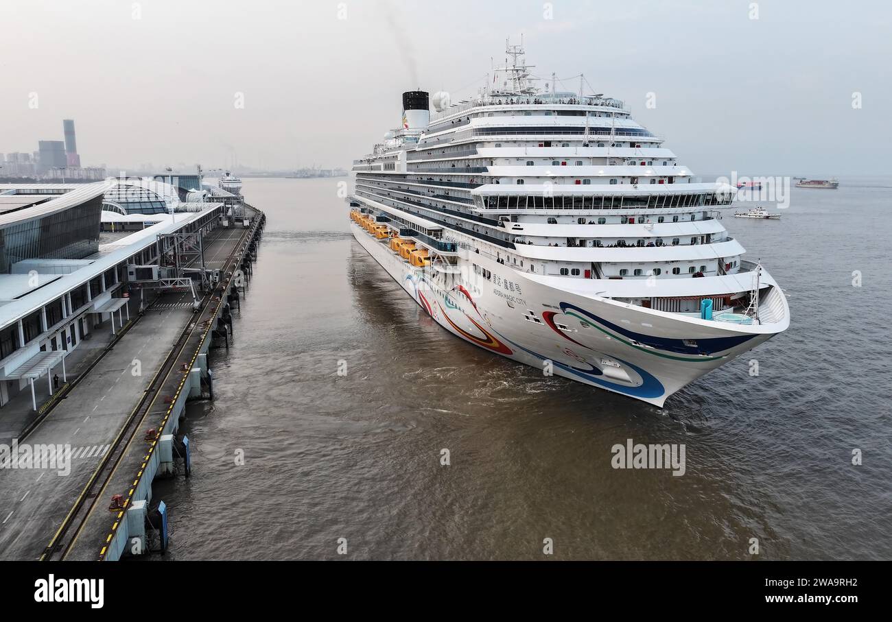 **CHINESE MAINLAND, HONG KONG, MACAU AND TAIWAN OUT** China's first ...