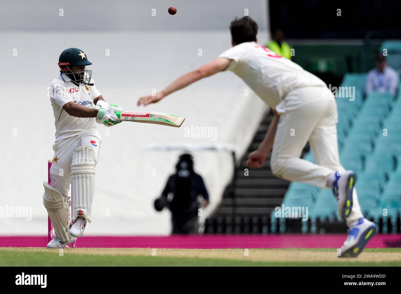 Sydney, Australia, 3 January, 2024. Pat Cummins of Australia bowls to ...