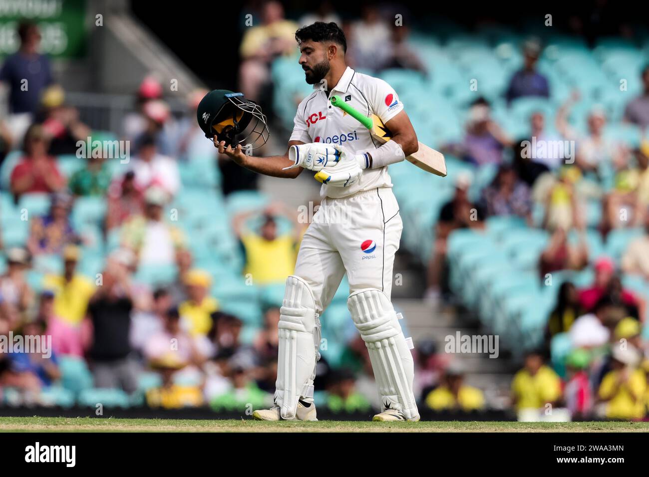 Sydney, Australia, 3 January, 2024. Aamir Jamal of Pakistan celebrates ...