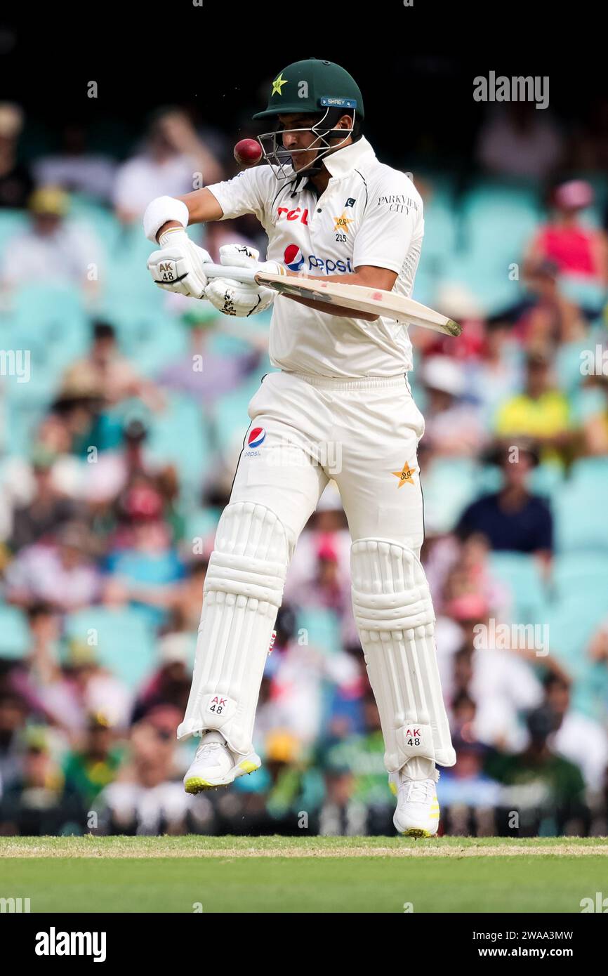 Sydney, Australia, 3 January, 2024. Mir Hamza of Pakistan hits the ball ...