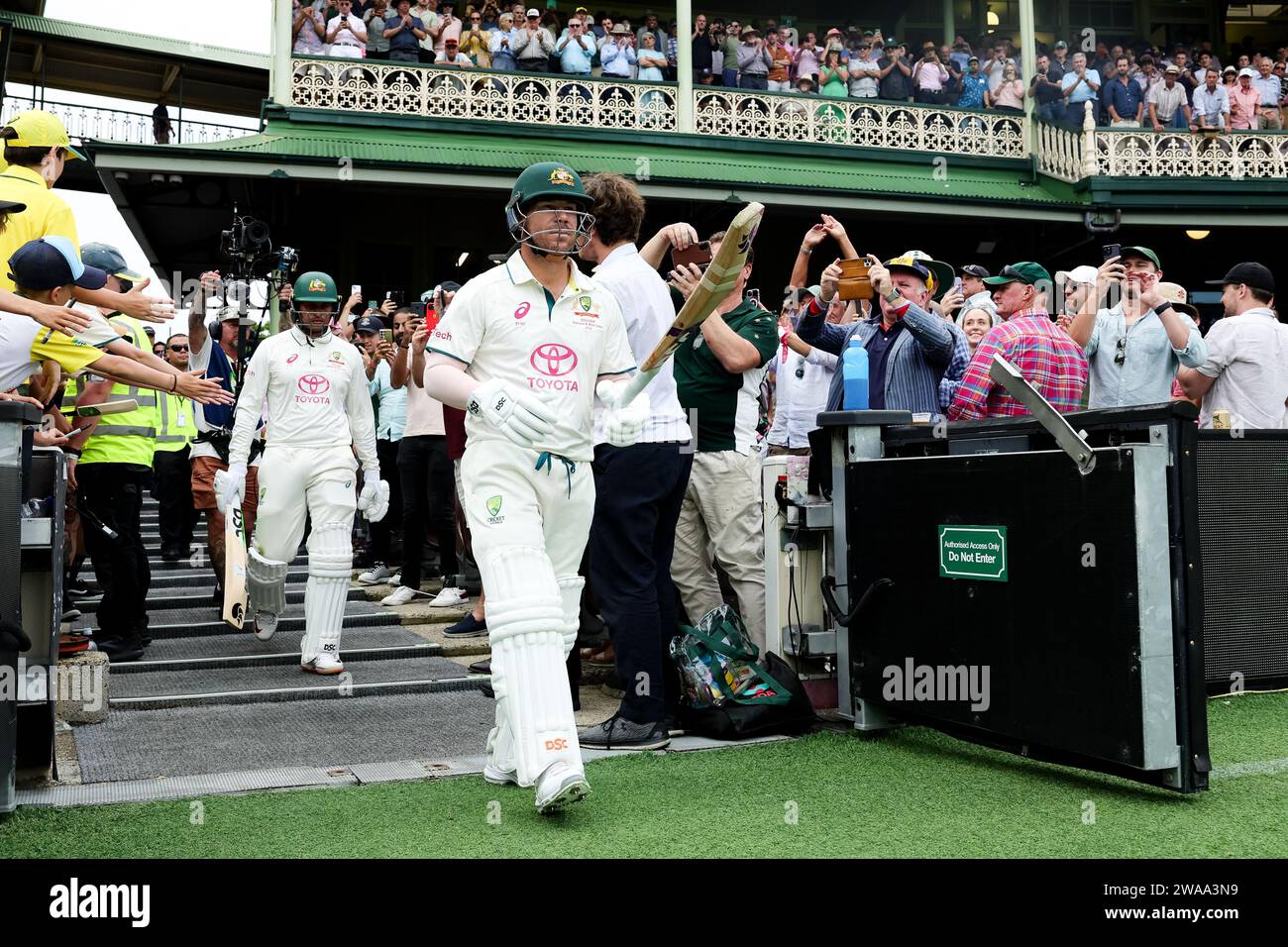 Sydney, Australia, 3 January, 2024. David Warner of Australia enters ...
