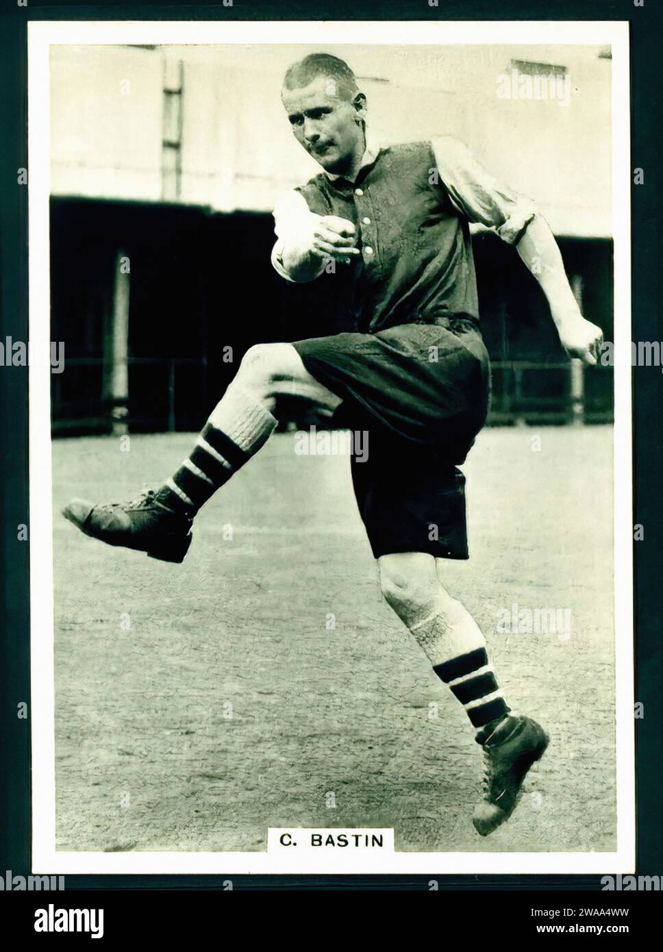 Cliff Bastin Arsenal FC - Vintage Cigarette Card Illustration Stock ...