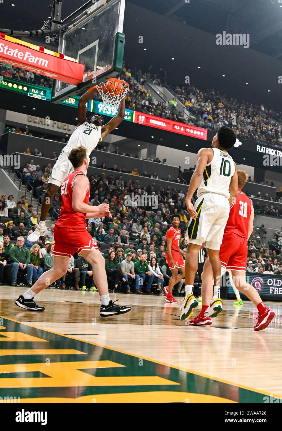 Waco, Texas, USA. 2nd Jan, 2024. Baylor Bears center Yves Missi (21 ...