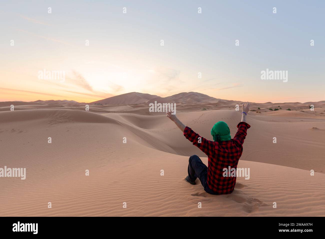 Sitting with open arms hi-res stock photography and images - Alamy