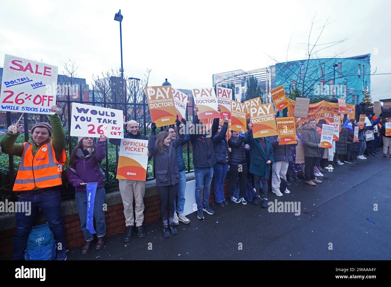 Junior doctors and members of the British Medical Association (BMA ...