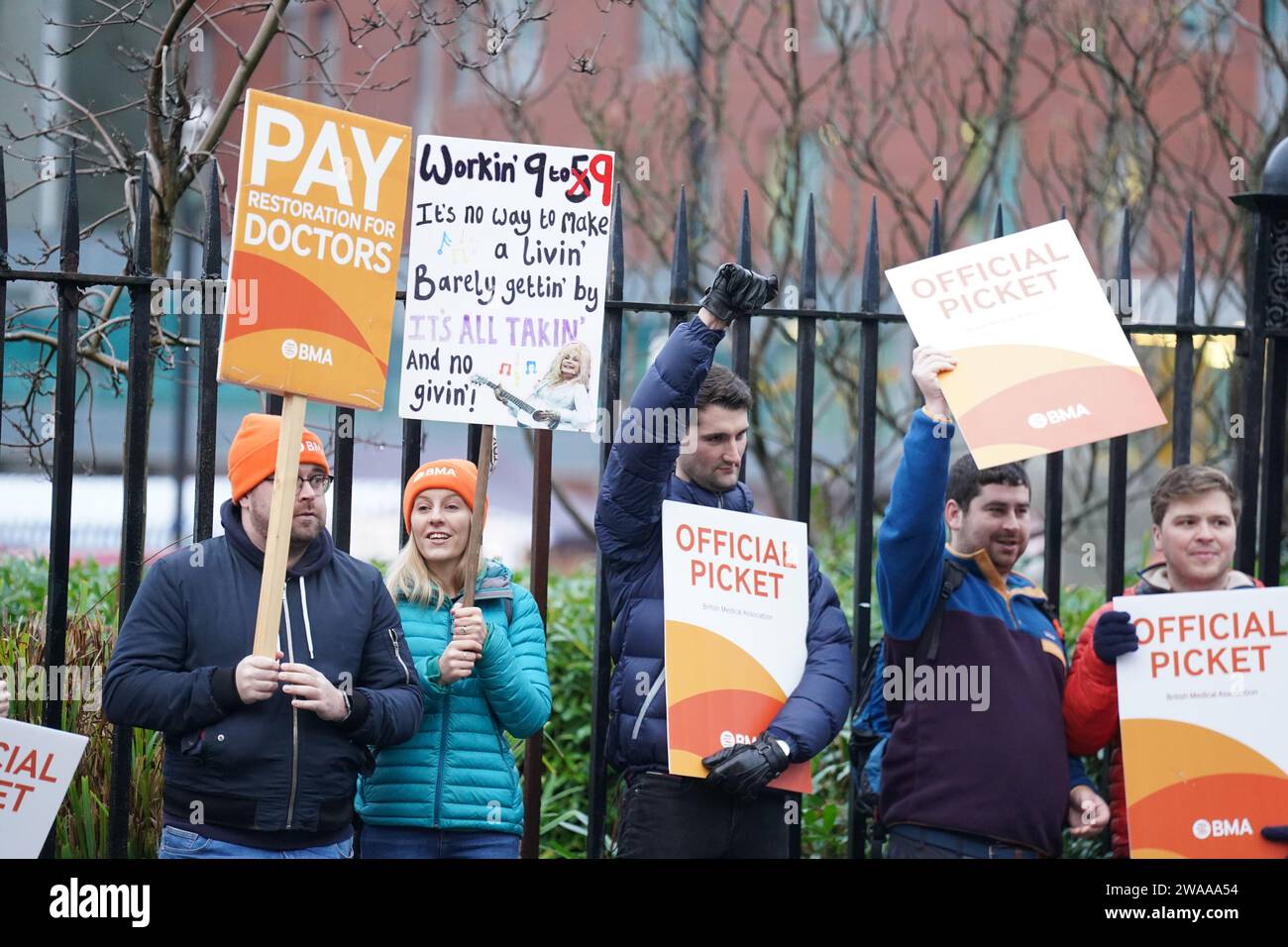 Junior doctors and members of the British Medical Association (BMA ...